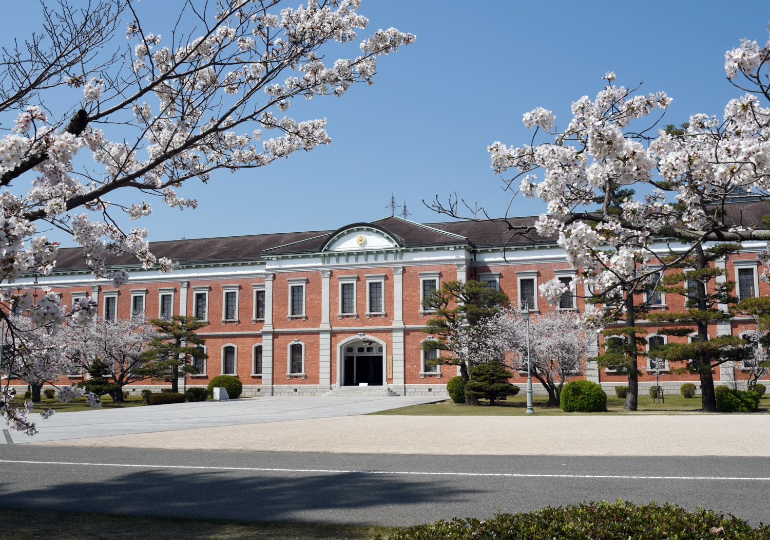 JMSDF-Officer-Candidate-School-Former-Japanese-Naval-Academy | 株式会社イージス ...